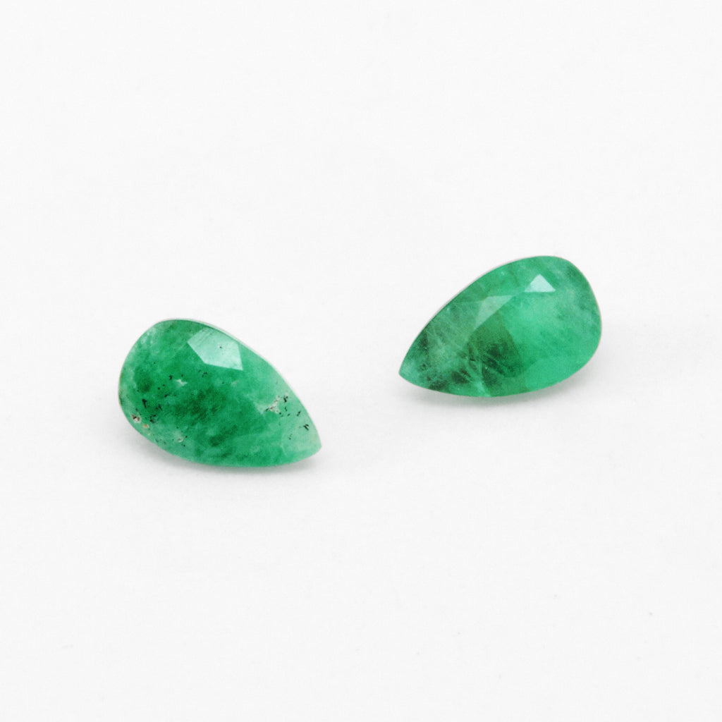 4x2.5mm A Dark Brazilian Emerald Pears – Columbia Gem House